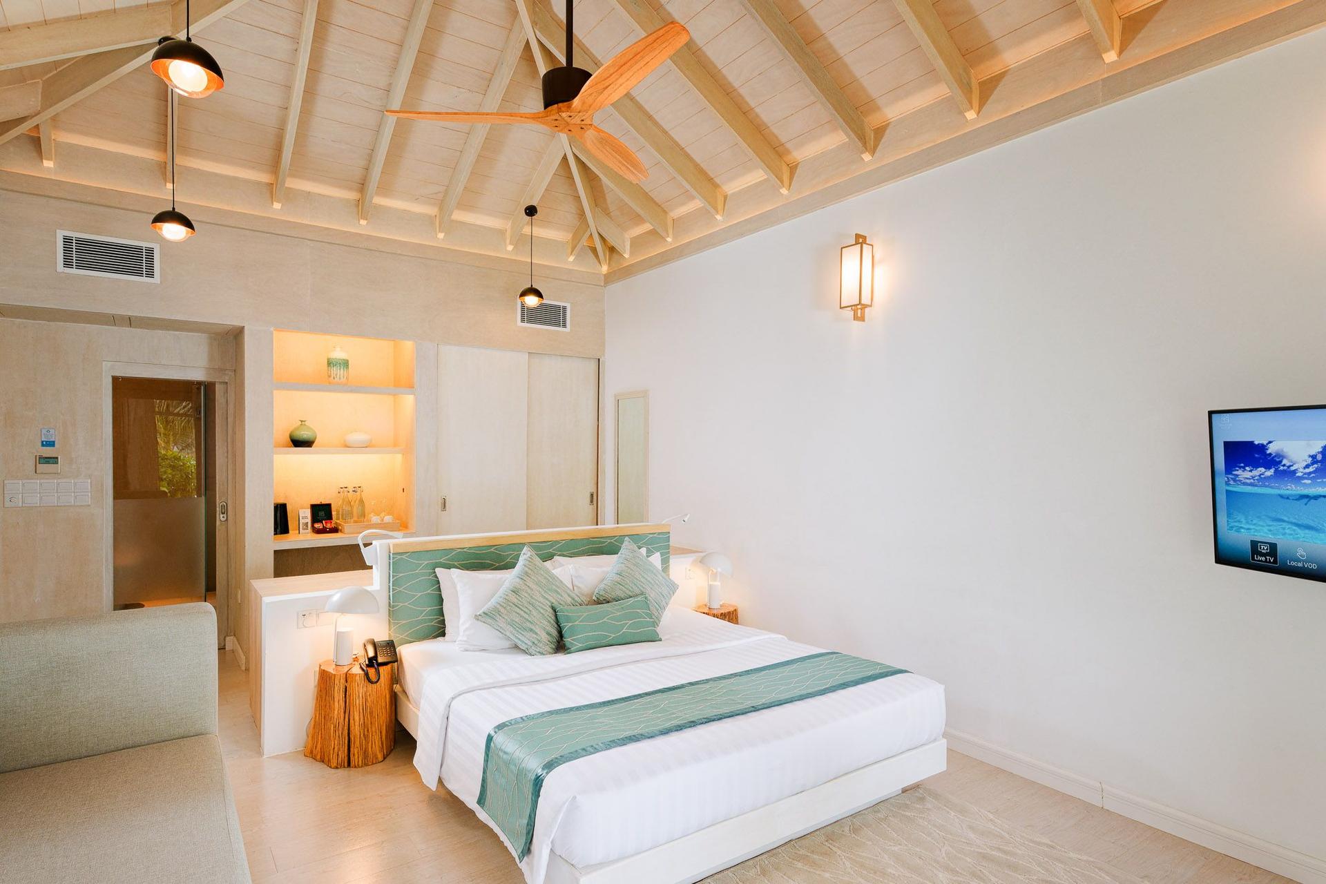 Bandos Maldives | Family-Friendly Resort in North Malé Atoll