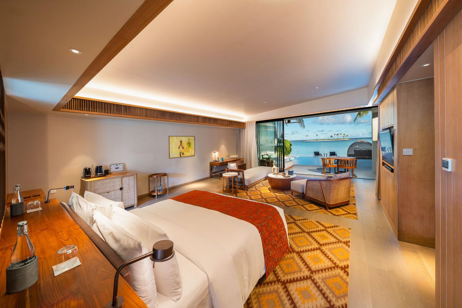 Kuda Villingili Resort Maldives | Luxury Private Island Retreat