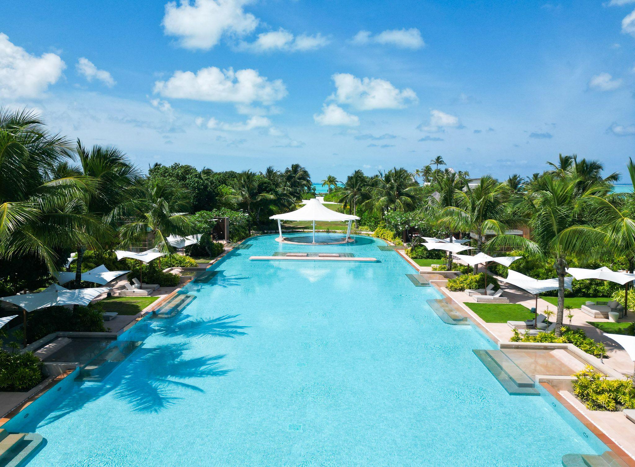 Kuda Villingili Resort Maldives | Luxury Private Island Retreat