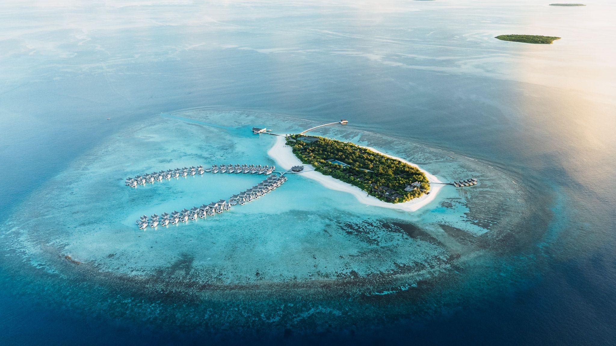 Kuredhivaru Resort & Spa 2026 Deals | Maldives.com