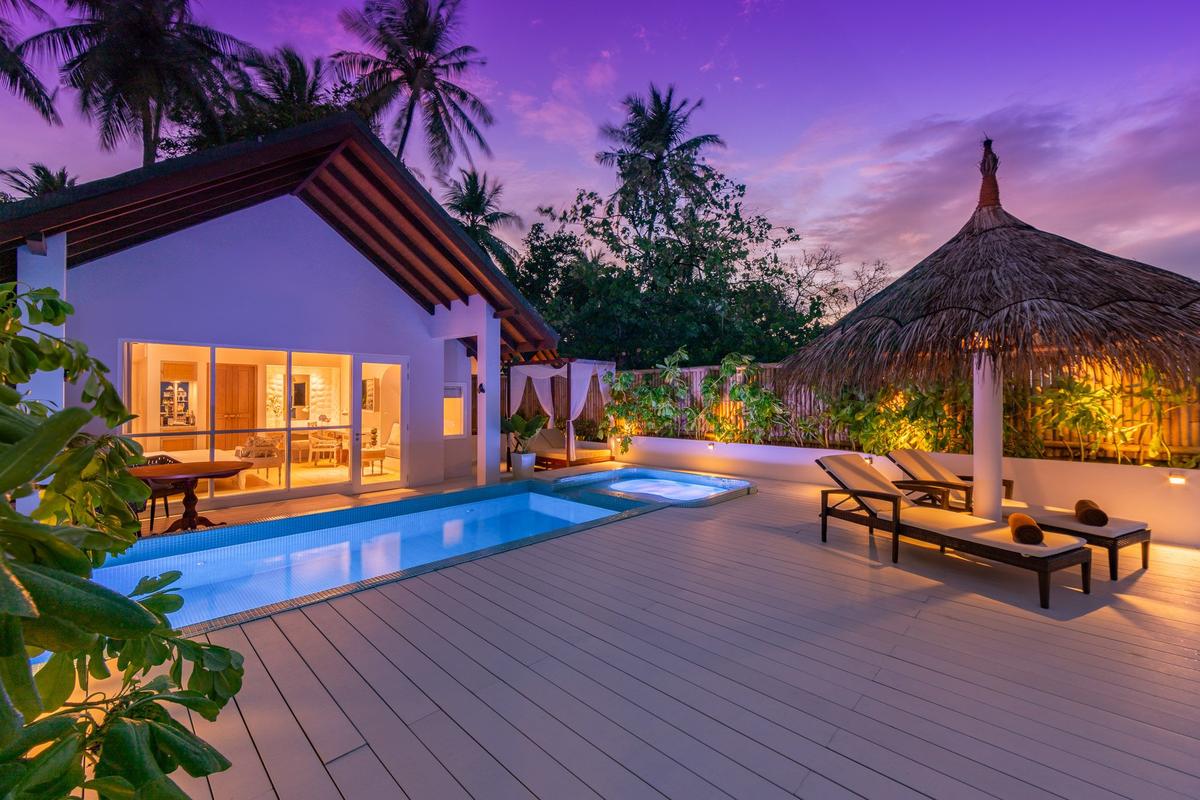 "Malahini Kuda Bandos Resort Maldives | Boutique Island Retreat