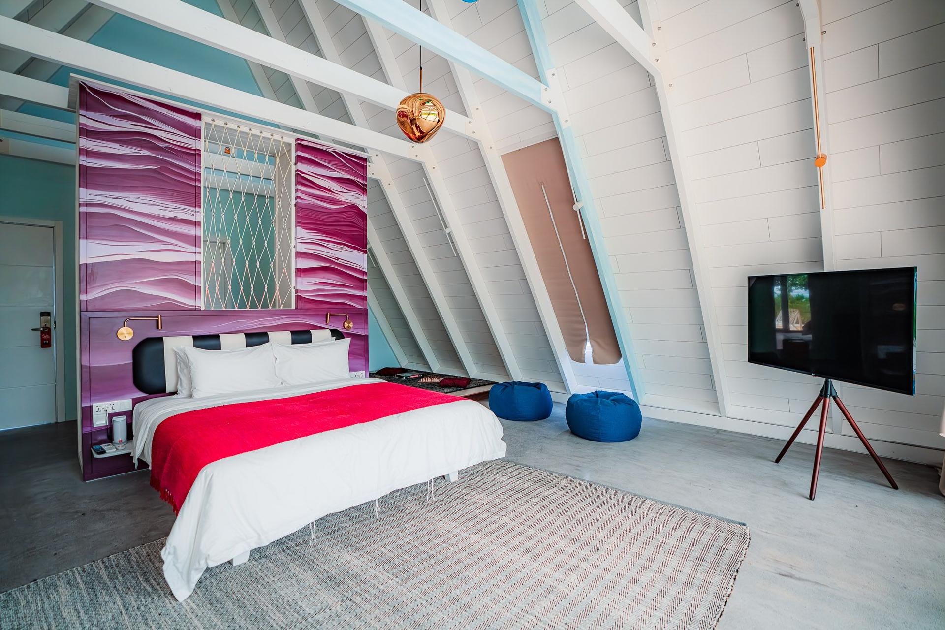 Oaga Art Resort Deals & Packages 2026 | Maldives.com
