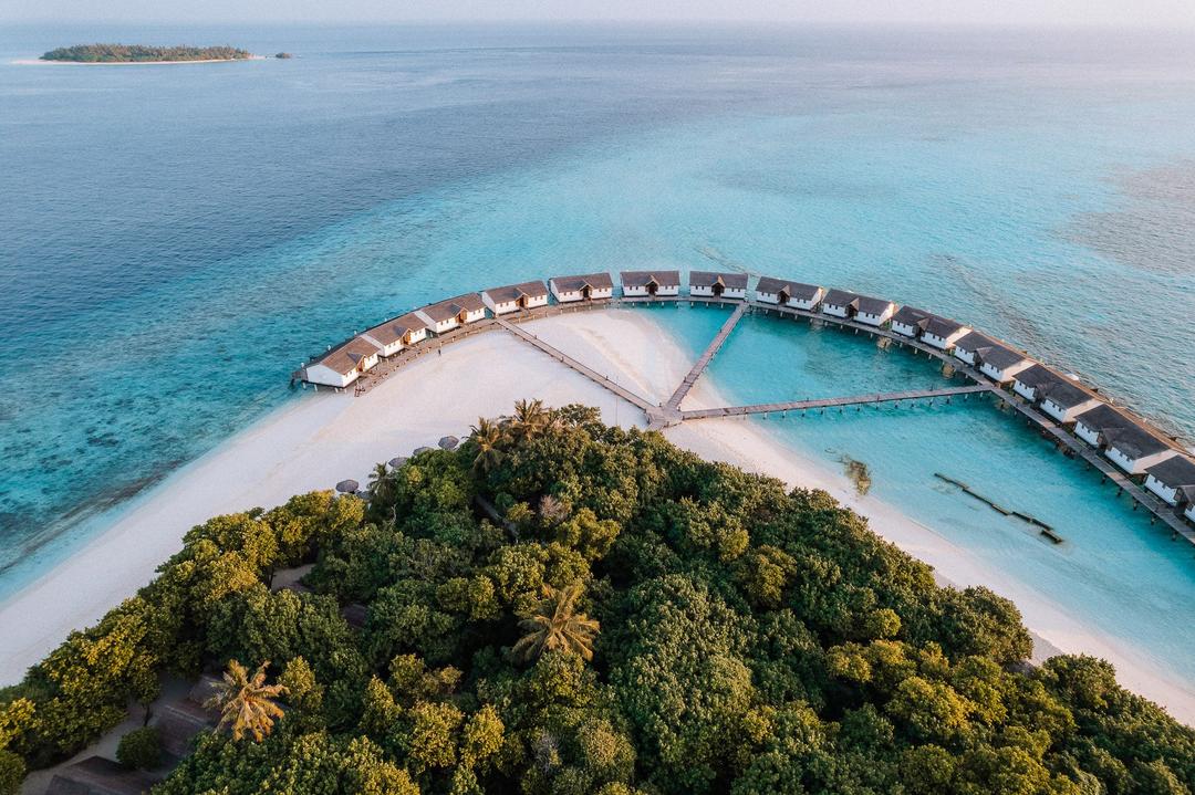 Reethi Beach Resort | 4-Star Island Retreat in Baa Atoll