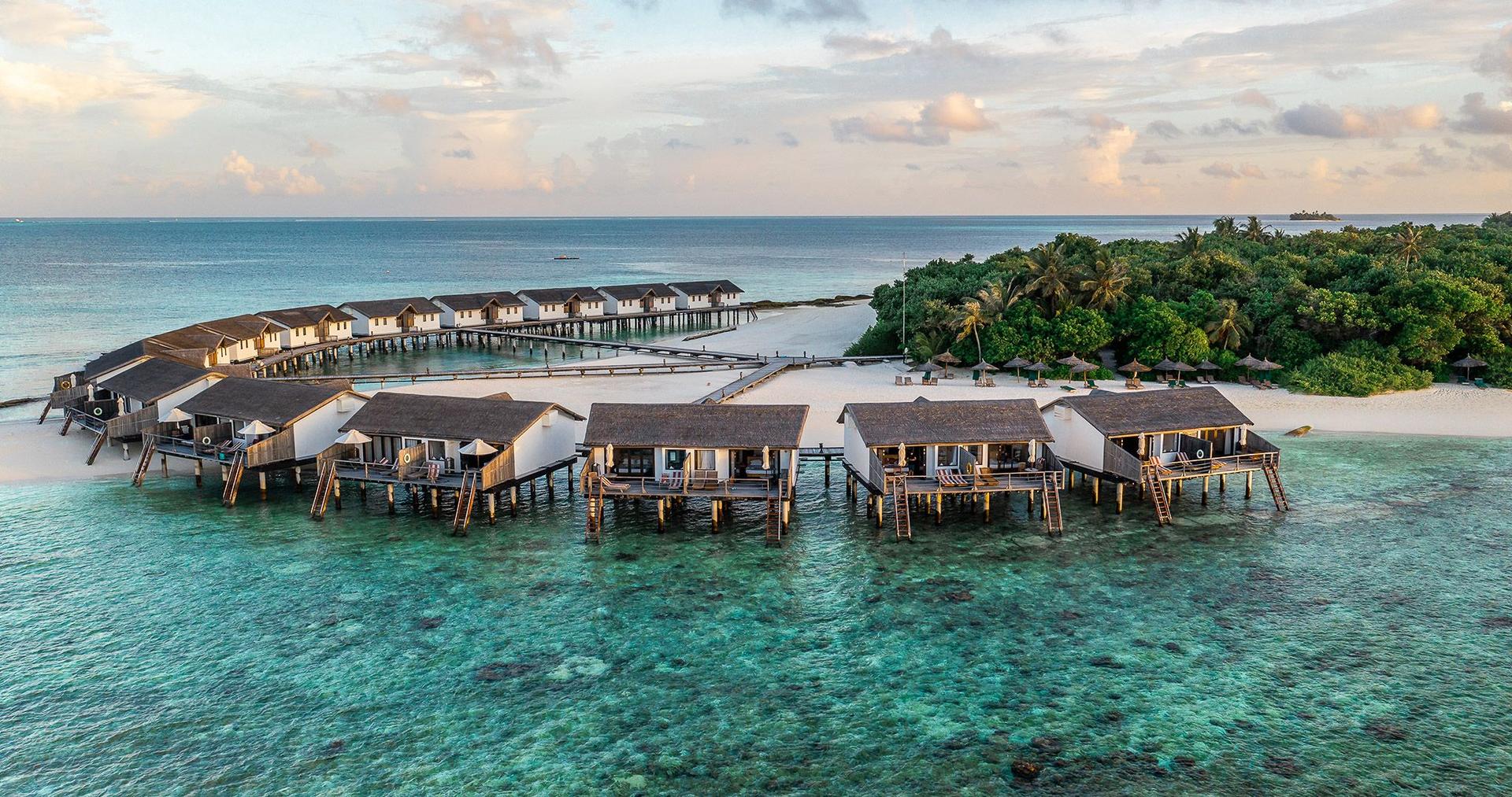 Reethi Beach Resort | 4-Star Island Retreat in Baa Atoll