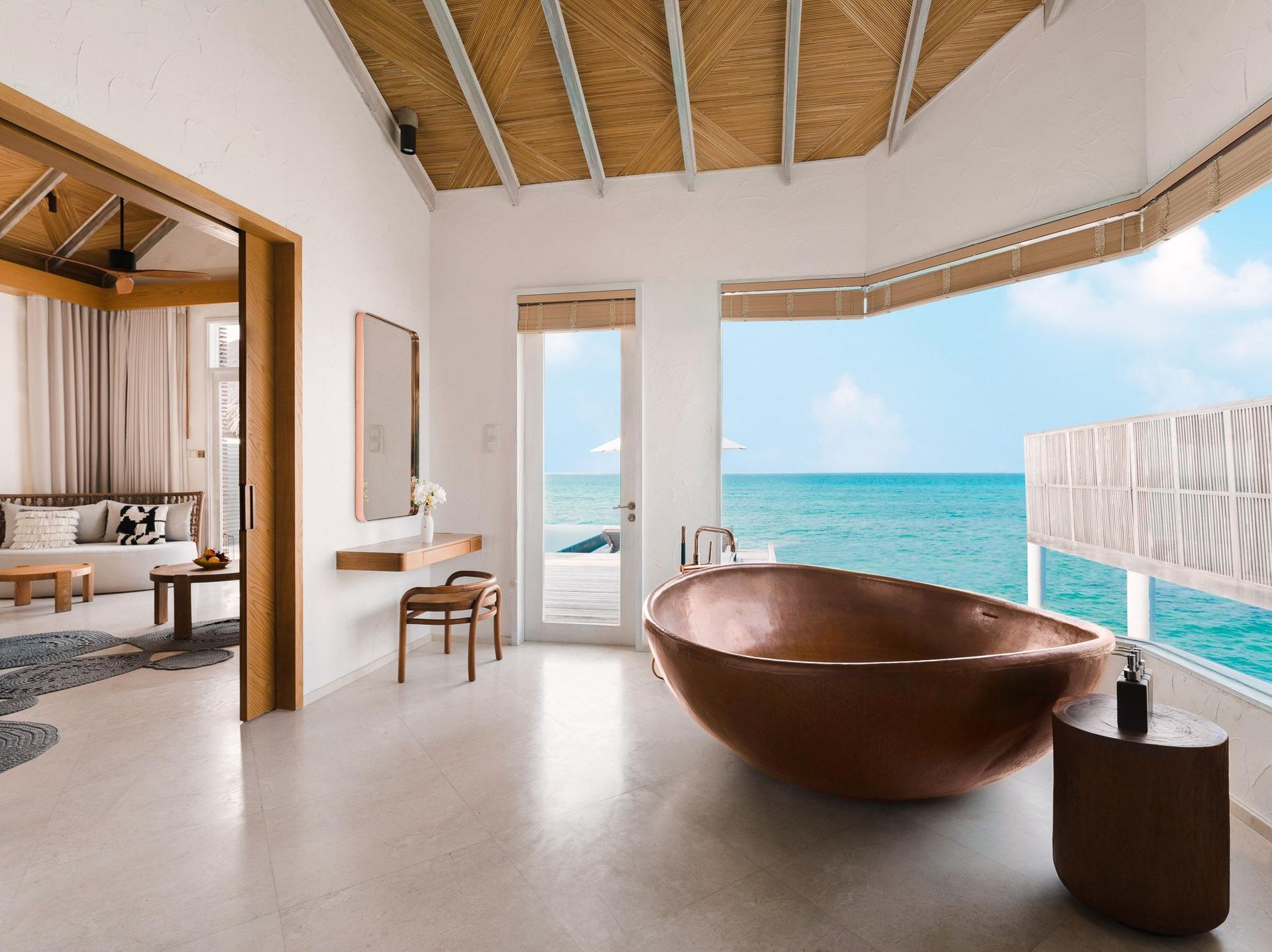 Sirru Fen Fushi Private Lagoon Resort 2026 Deals | Maldives.com